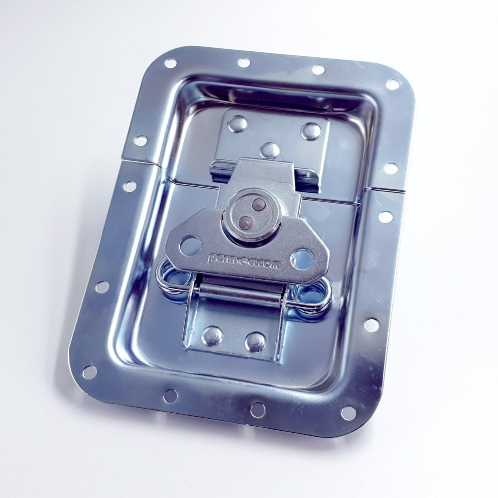 Flight case lock store